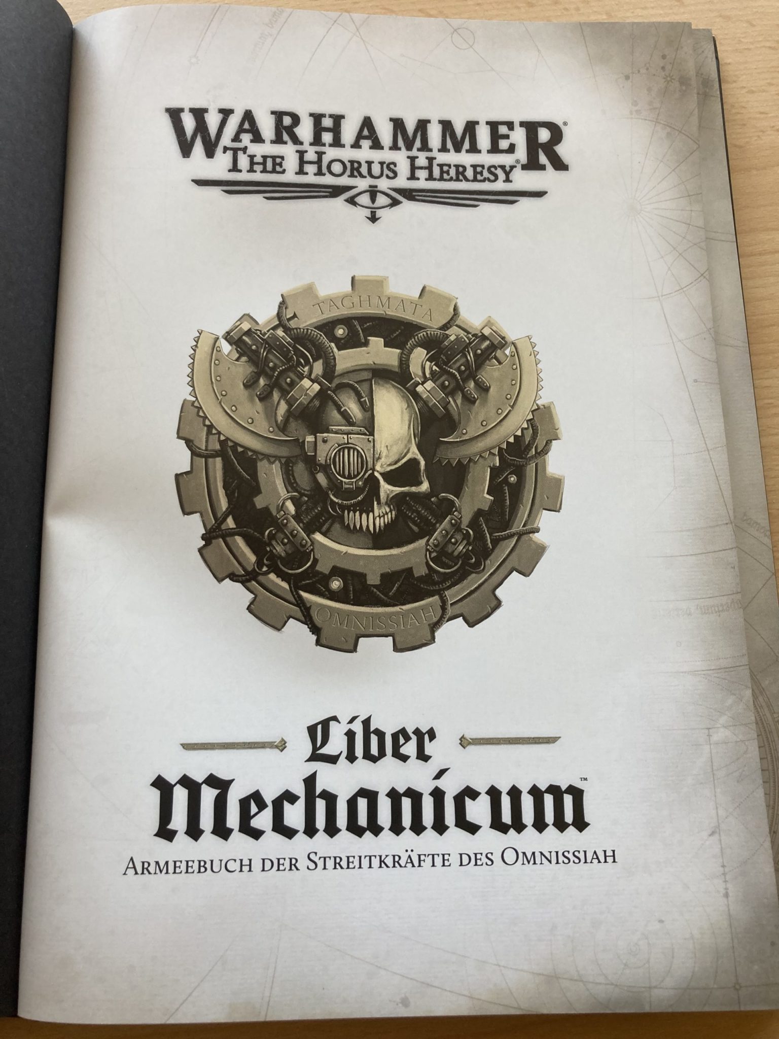 Angeblättert: The Horus Heresy – Liber Mechanicum – Brückenkopf-Online ...